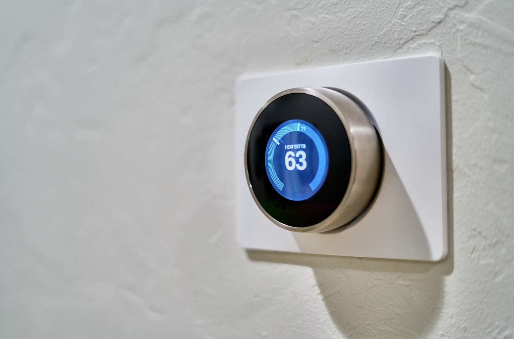 10 Affordable Ways To Keep Your Home Warm This Winter on a Tight Budget ...